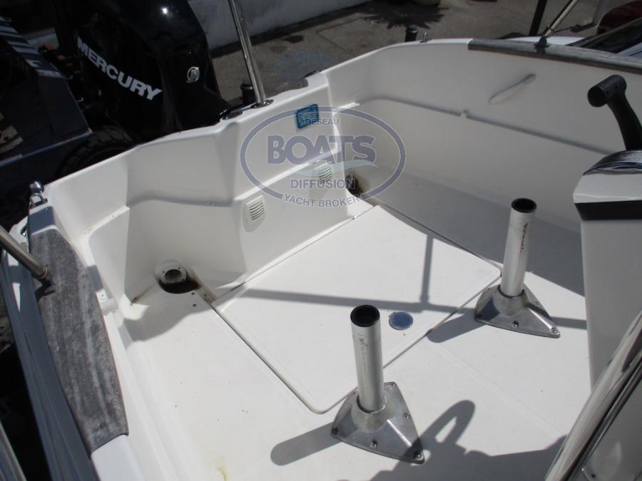 Quicksilver 555 Commander - Boats for Sale - Seamagazine