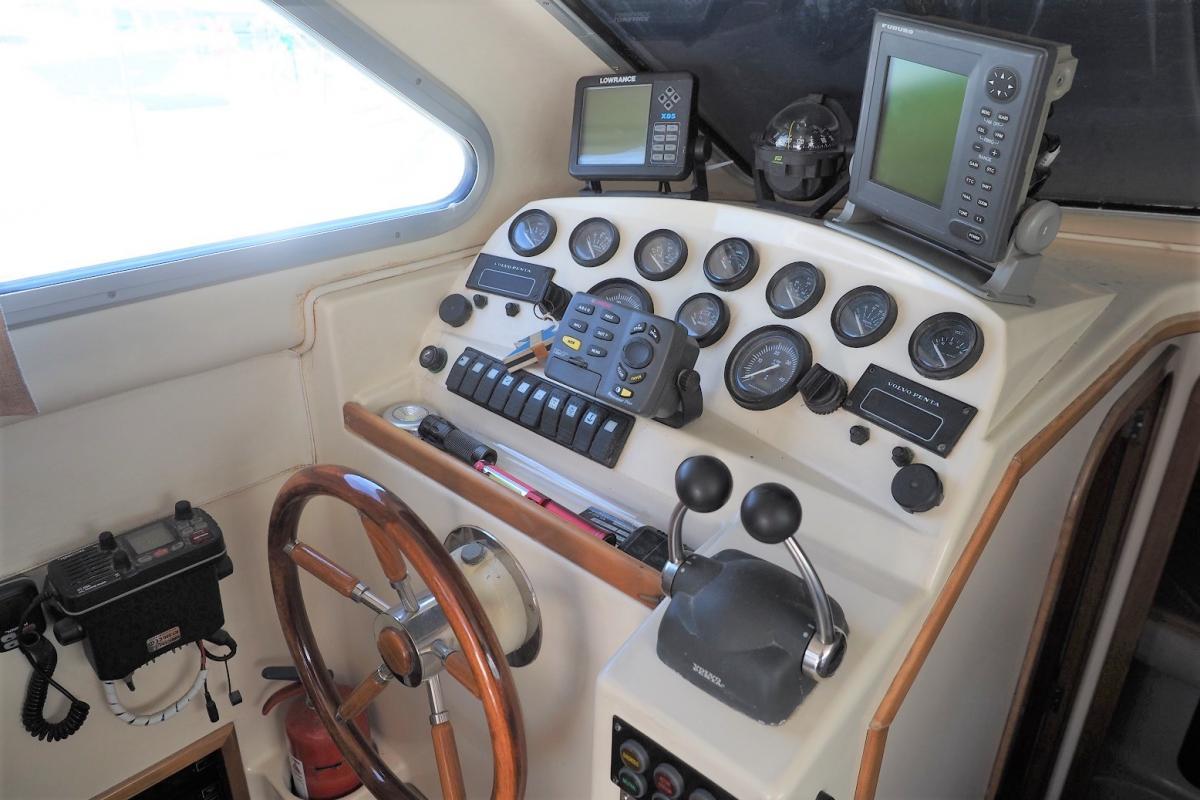 Rodman 900 FLY - Boats for Sale - Seamagazine