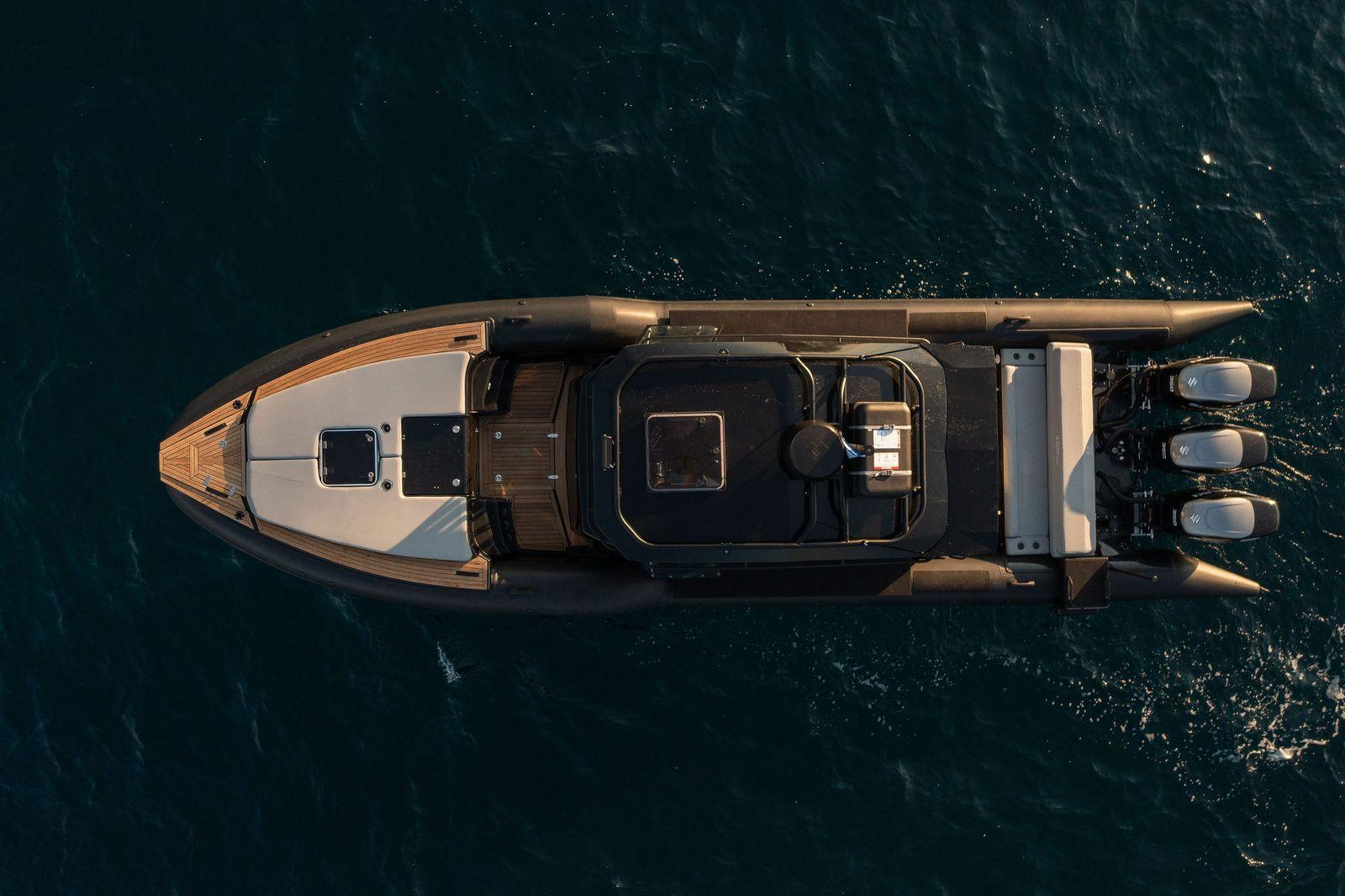 Rafnar 1200 Cabin - Boats for Sale - Seamagazine