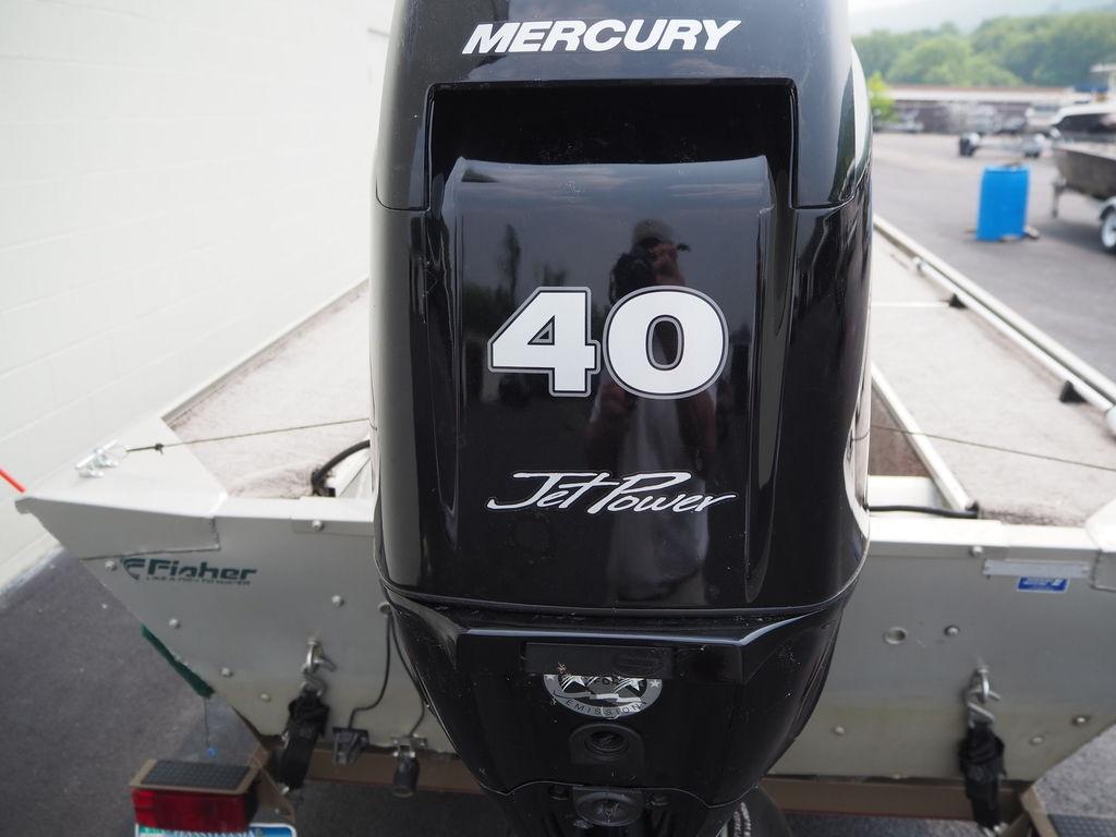 Fisher Dominator 16 SS - Boats for Sale - Seamagazine