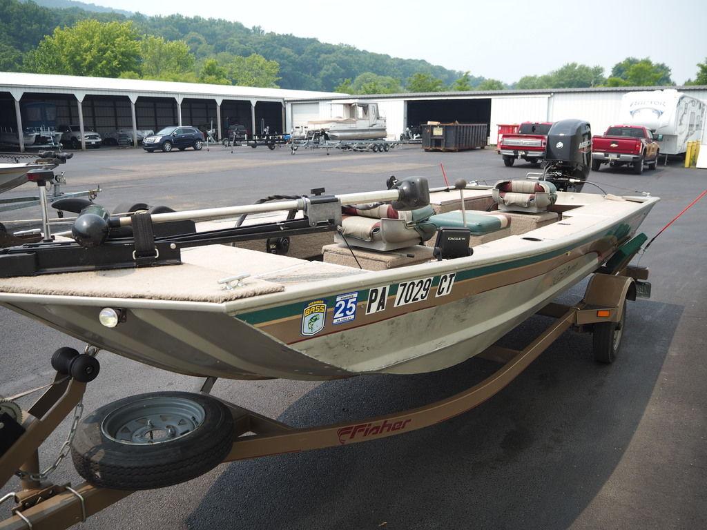 Fisher Dominator 16 SS - Boats for Sale - Seamagazine