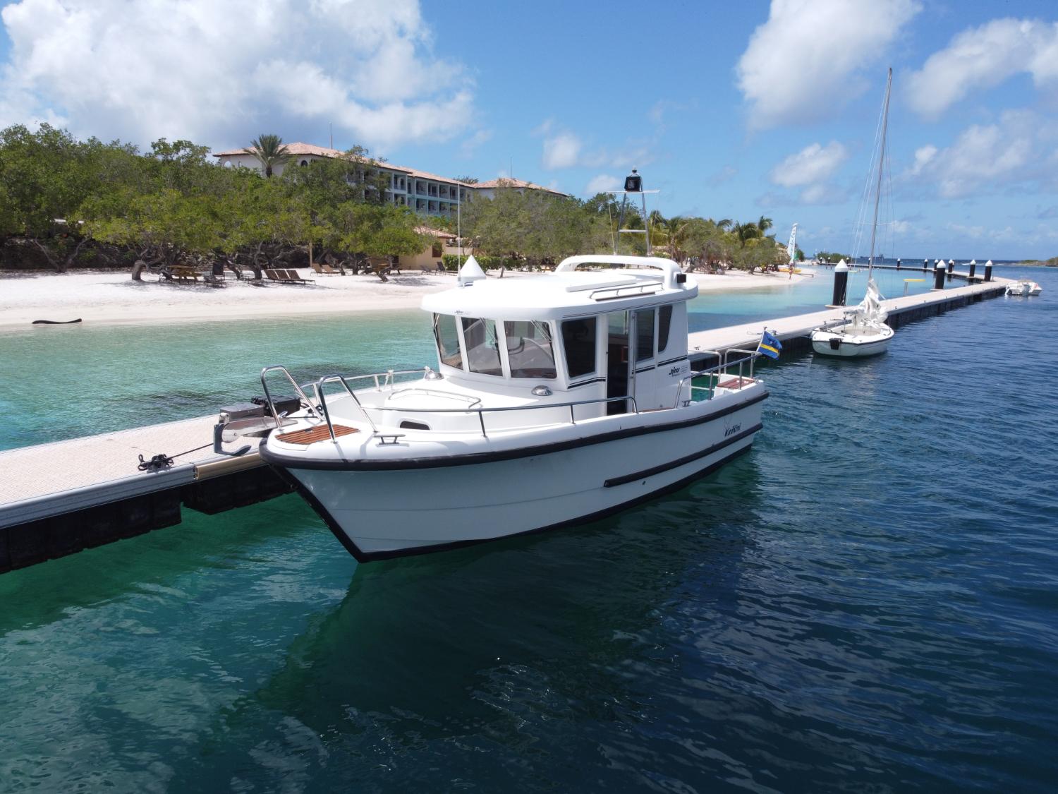 Minor Offshore 25 - Boats for Sale - Seamagazine
