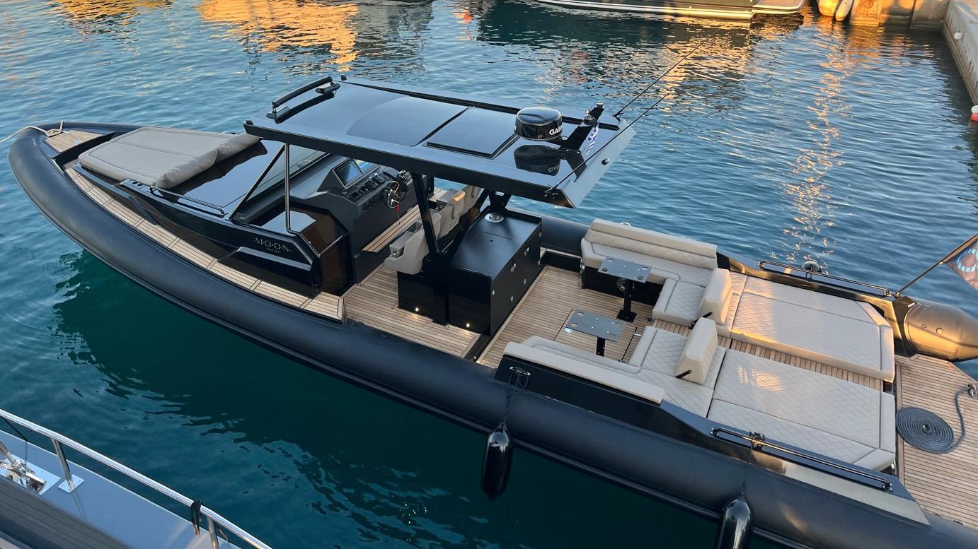 Moon Boats - Seamagazine