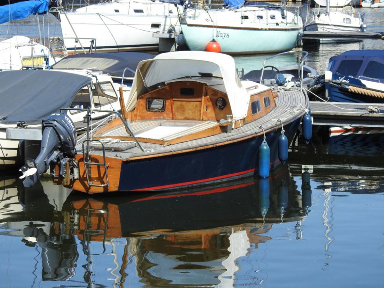 Van De Stadt Primaat 600 - Boats for Sale - Seamagazine