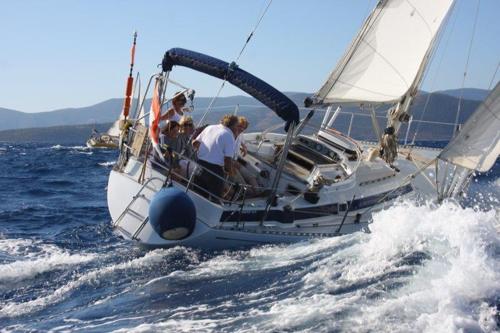 Standfast Boats - Seamagazine