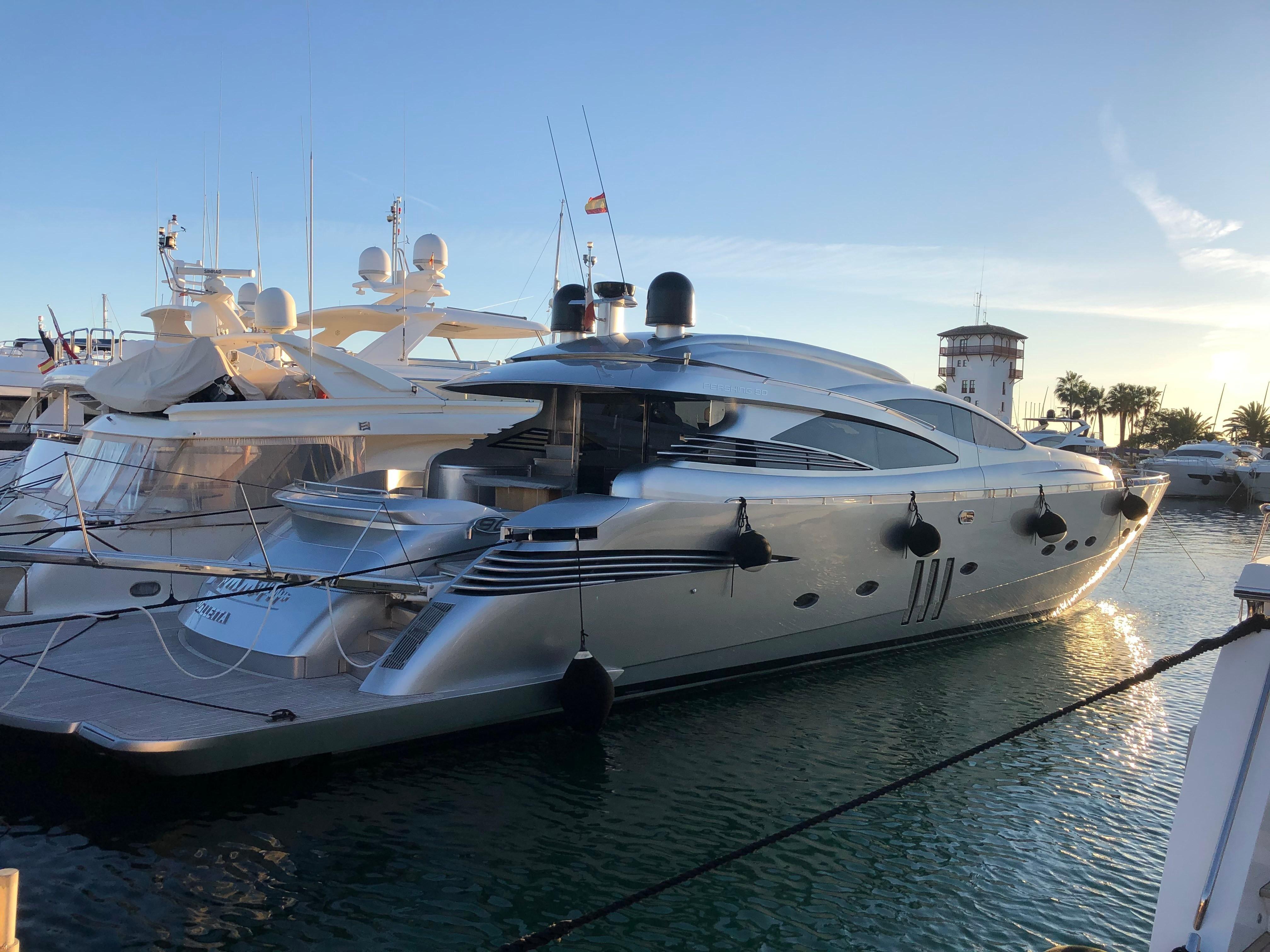 Pershing 90 - Boats for Sale - Seamagazine