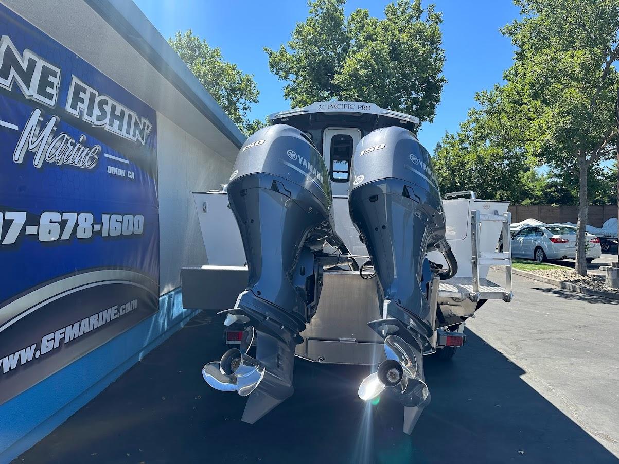 Duckworth 24 Pacific Pro - Boats for Sale - Seamagazine