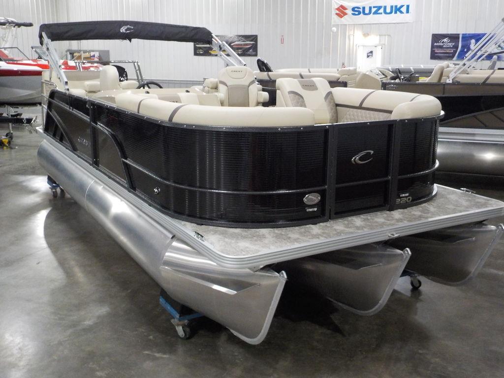 Crest CLASSIC DLX 220 SLRC CPT - Boats for Sale - Seamagazine