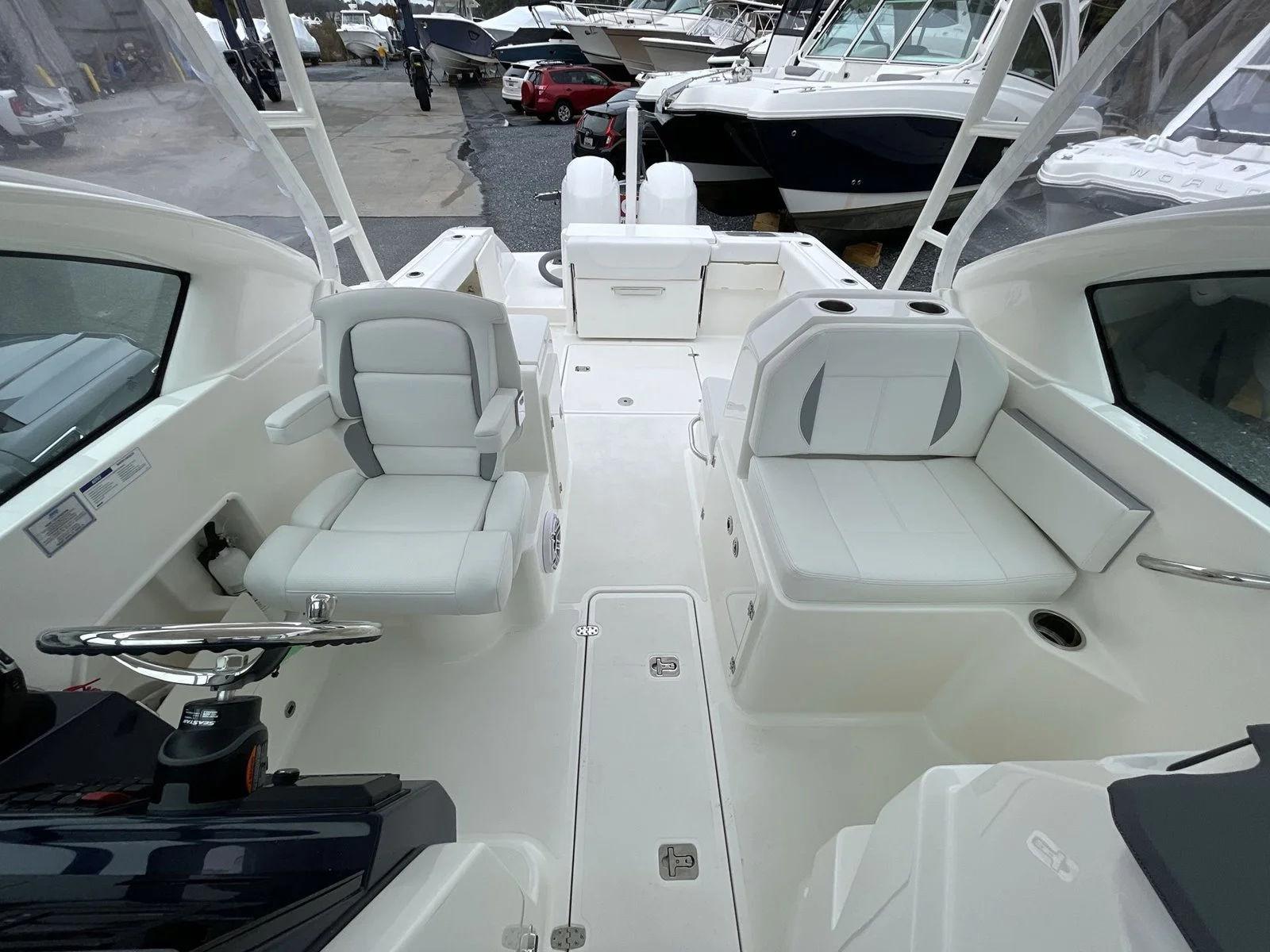 Pursuit DC 266 - Boats for Sale - Seamagazine