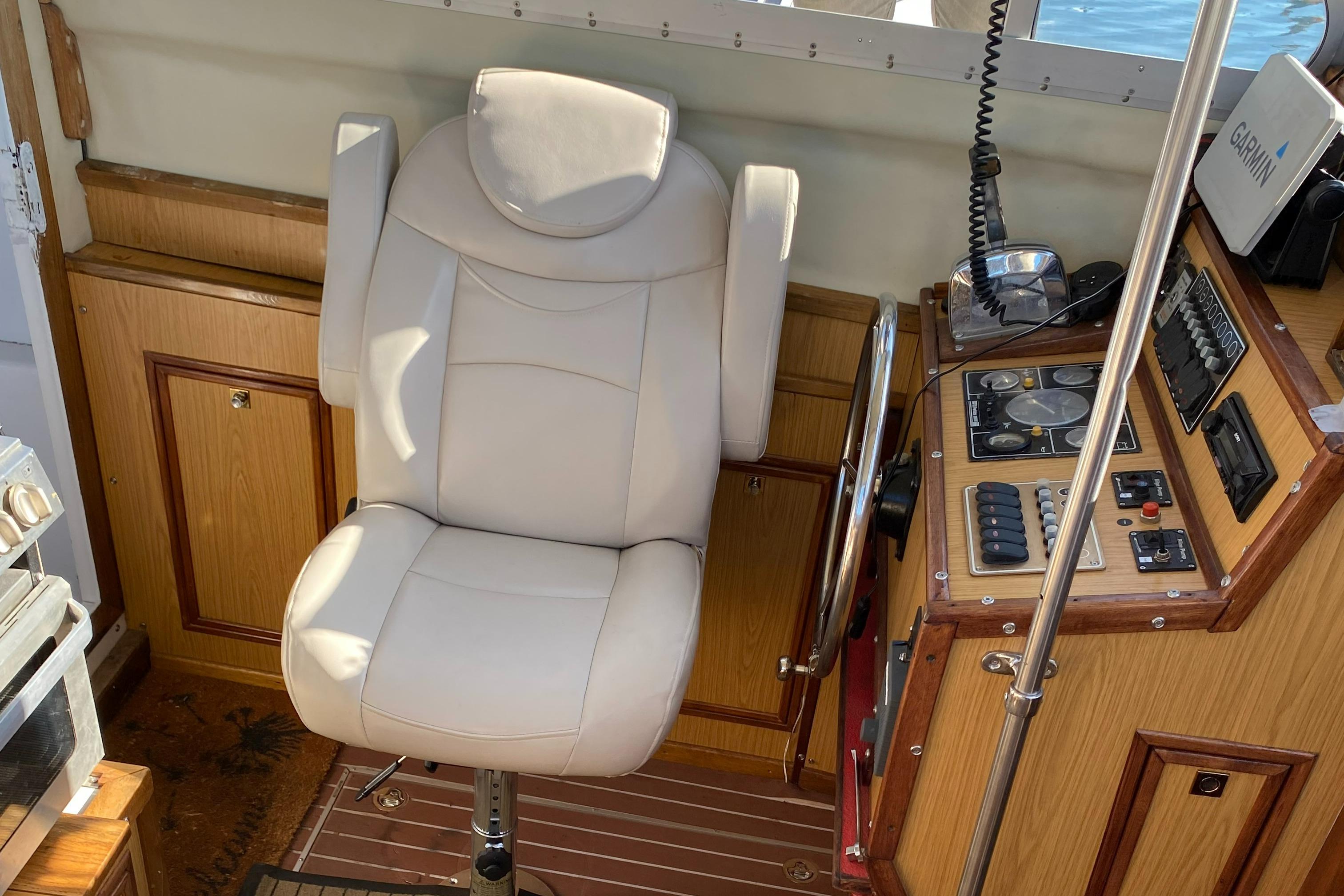 Mitchell 31 MKII - Boats for Sale - Seamagazine