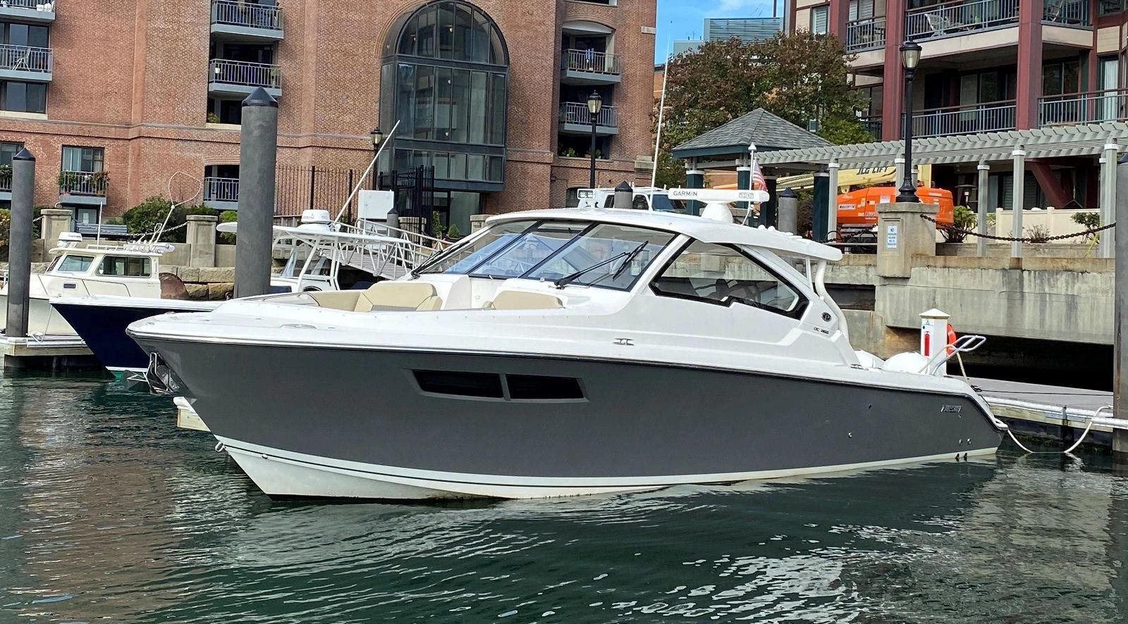 Pursuit DC 365 - Boats for Sale - Seamagazine