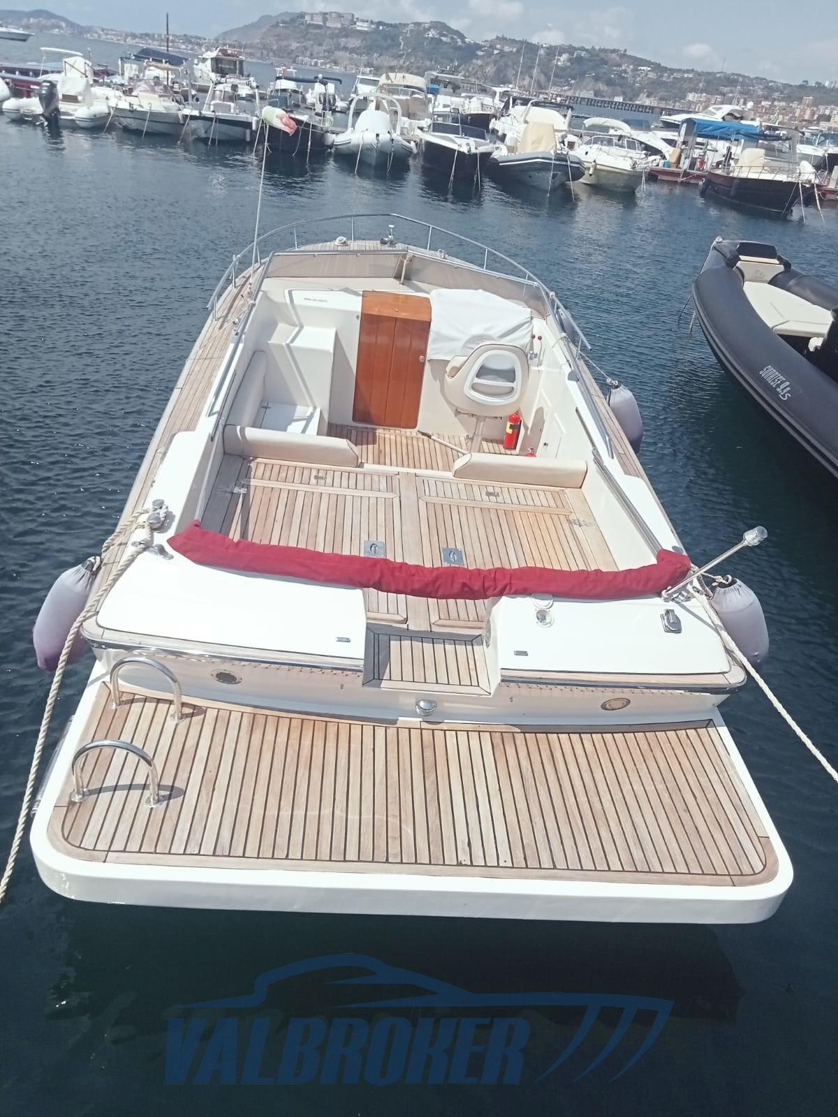 Ilver 30 SPORT - Boats for Sale - Seamagazine