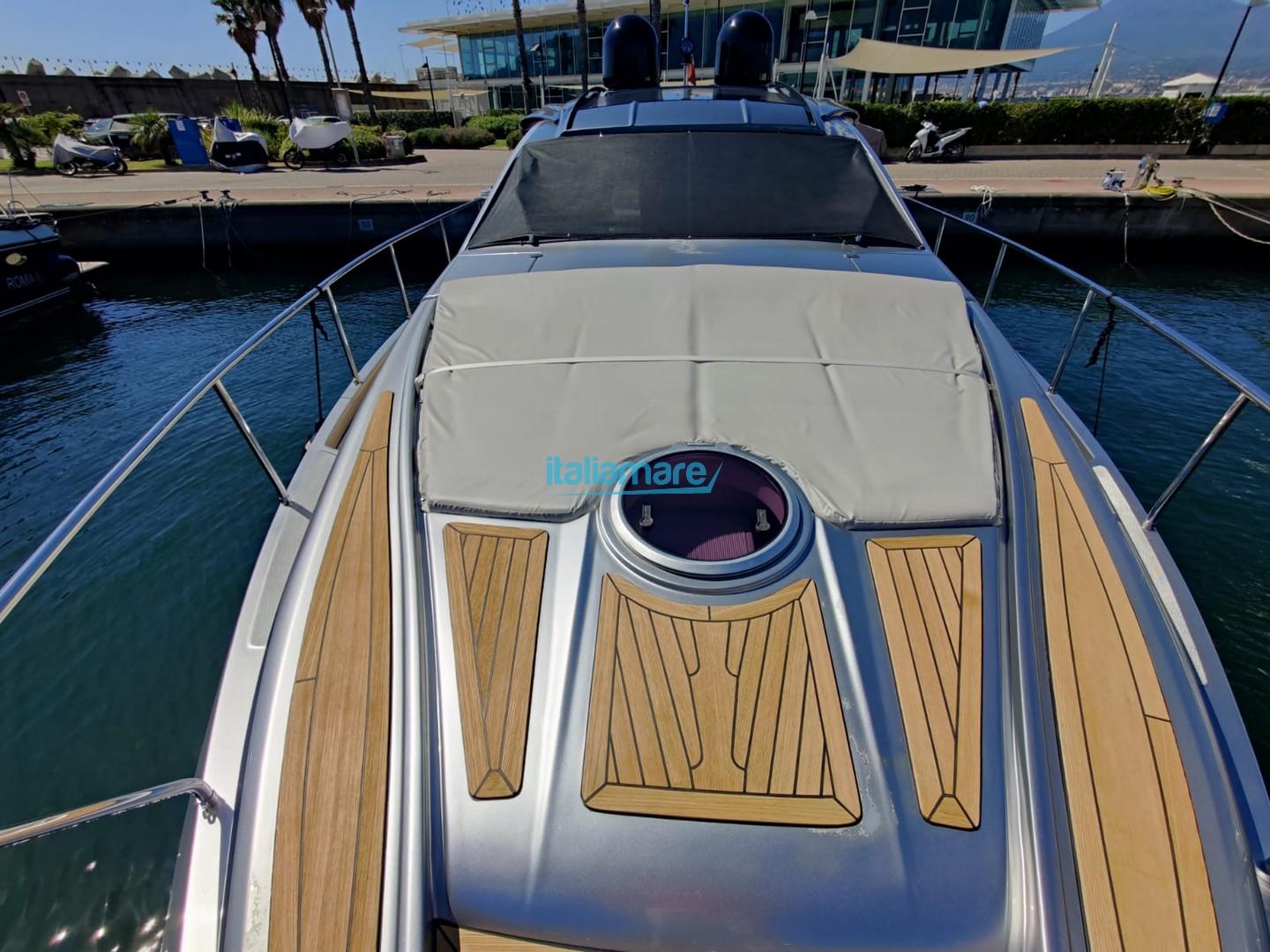 Pershing 5x - Boats for Sale - Seamagazine