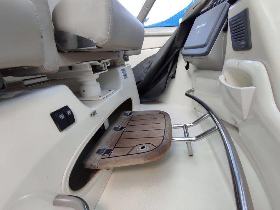 Cranchi Mediterranee 47 HT - Boats for Sale - Seamagazine