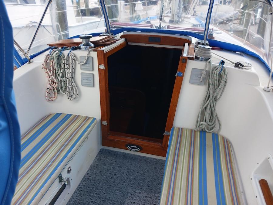 Tartan 37 - Boats for Sale - Seamagazine