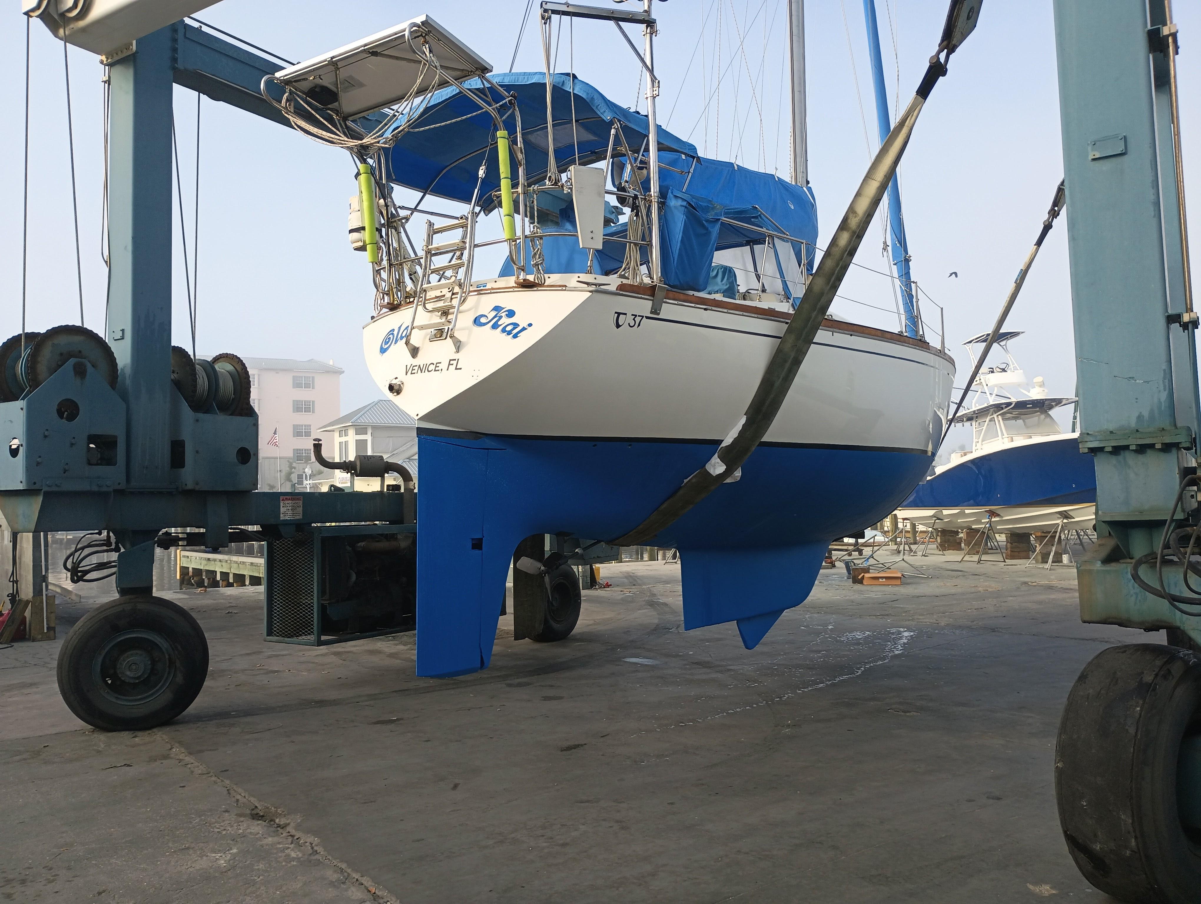 Tartan 37 - Boats for Sale - Seamagazine