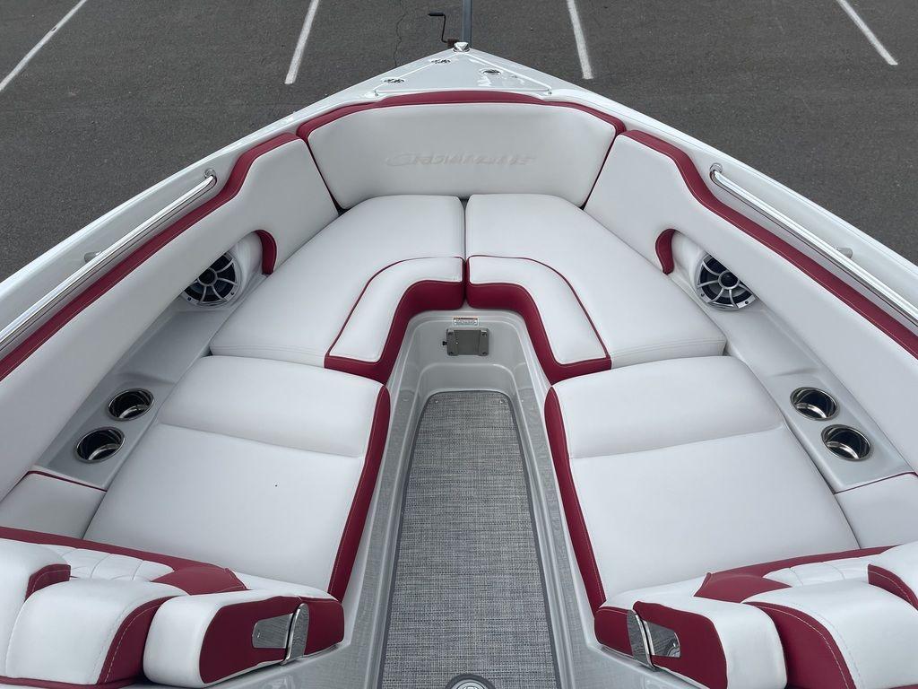 Crownline 280 SS - Boats for Sale - Seamagazine