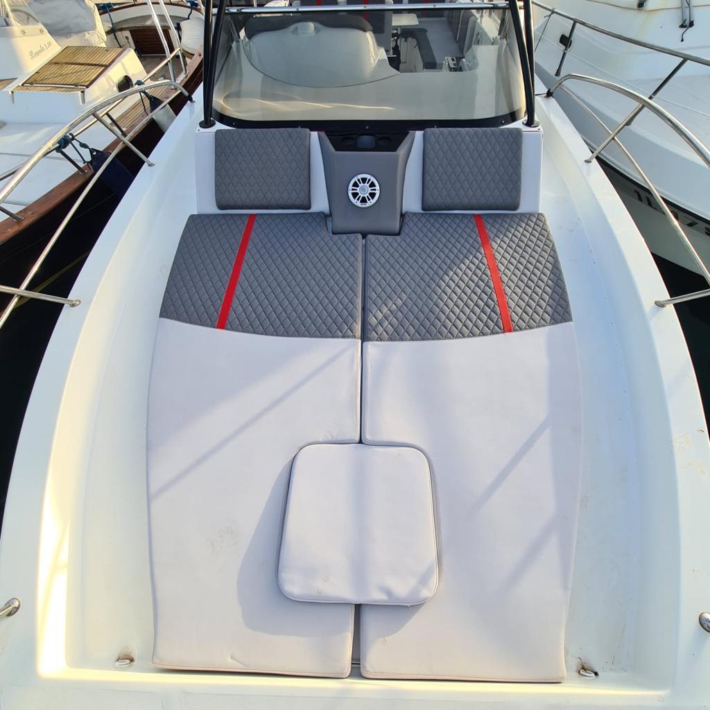 Saver 330WA - Boats for Sale - Seamagazine