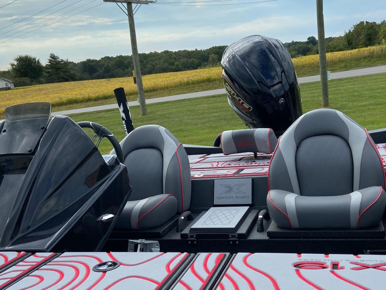 Xpress X19 Pro - Boats for Sale - Seamagazine