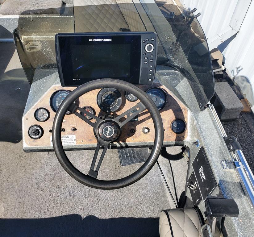 Ranger 375V DUAL CONSOLE - Boats for Sale - Seamagazine