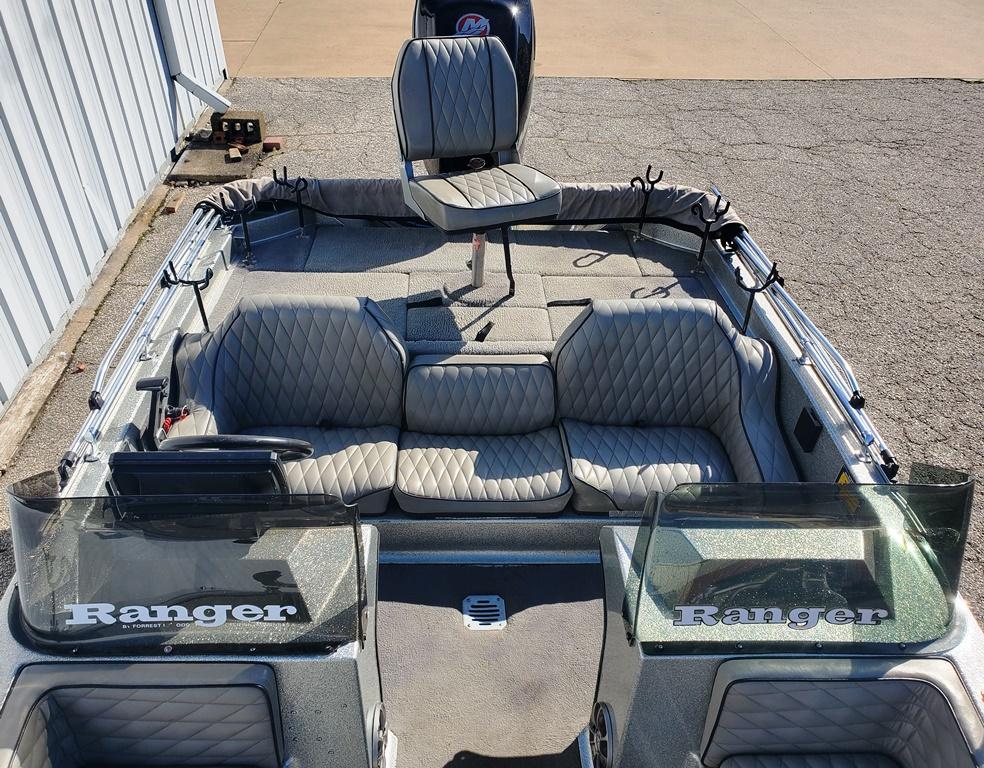 Ranger 375V DUAL CONSOLE - Boats for Sale - Seamagazine