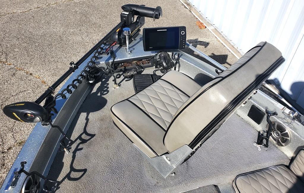 Ranger 375V DUAL CONSOLE - Boats for Sale - Seamagazine