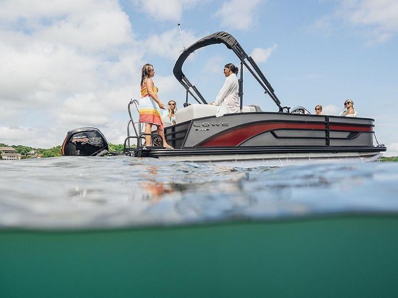 Lowe SF 212 Walk Through - Boats for Sale - Seamagazine