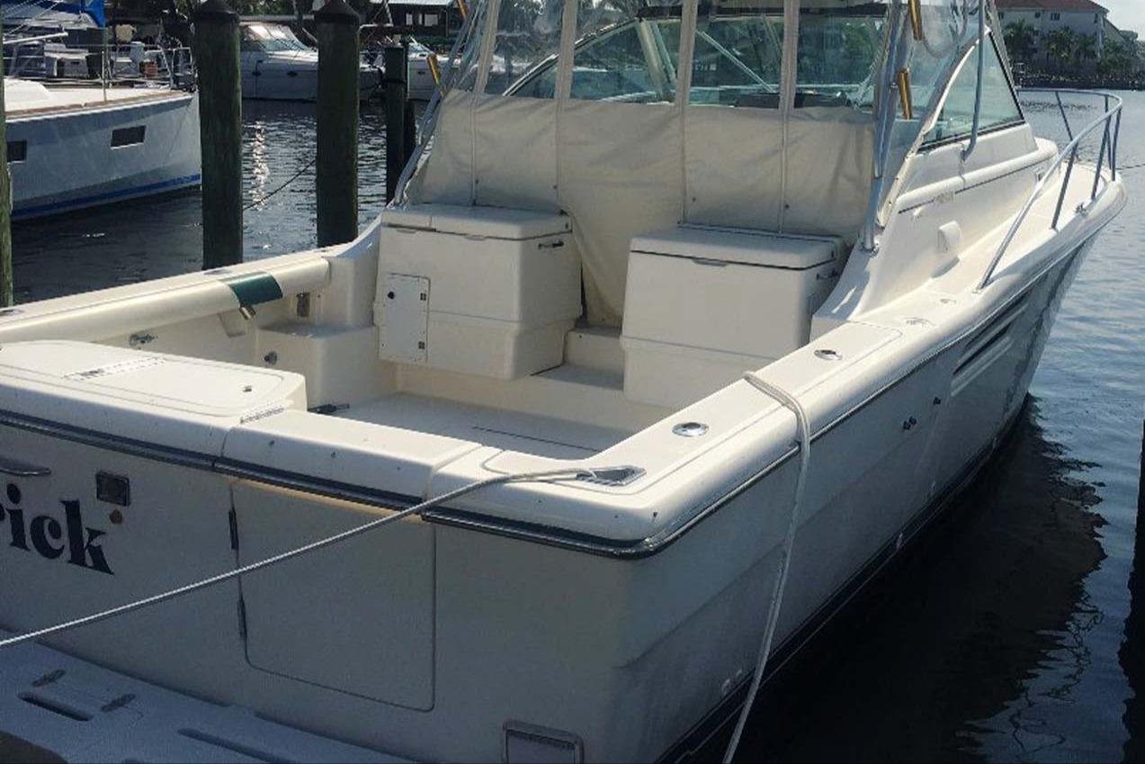 Pursuit 3400 Express - Boats for Sale - Seamagazine