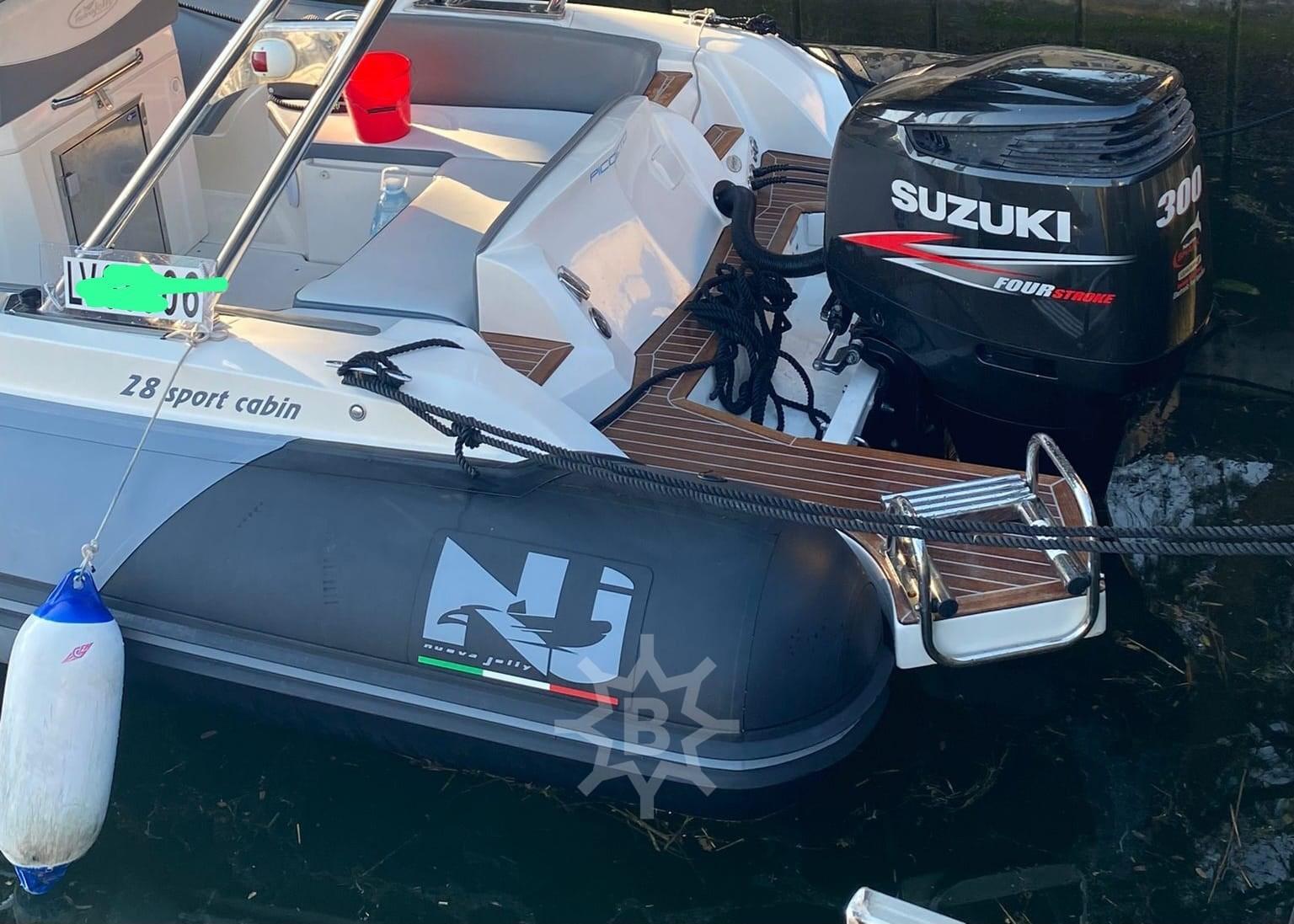 Nuova Jolly Prince 28 SPORT CABIN - Boats for Sale - Seamagazine