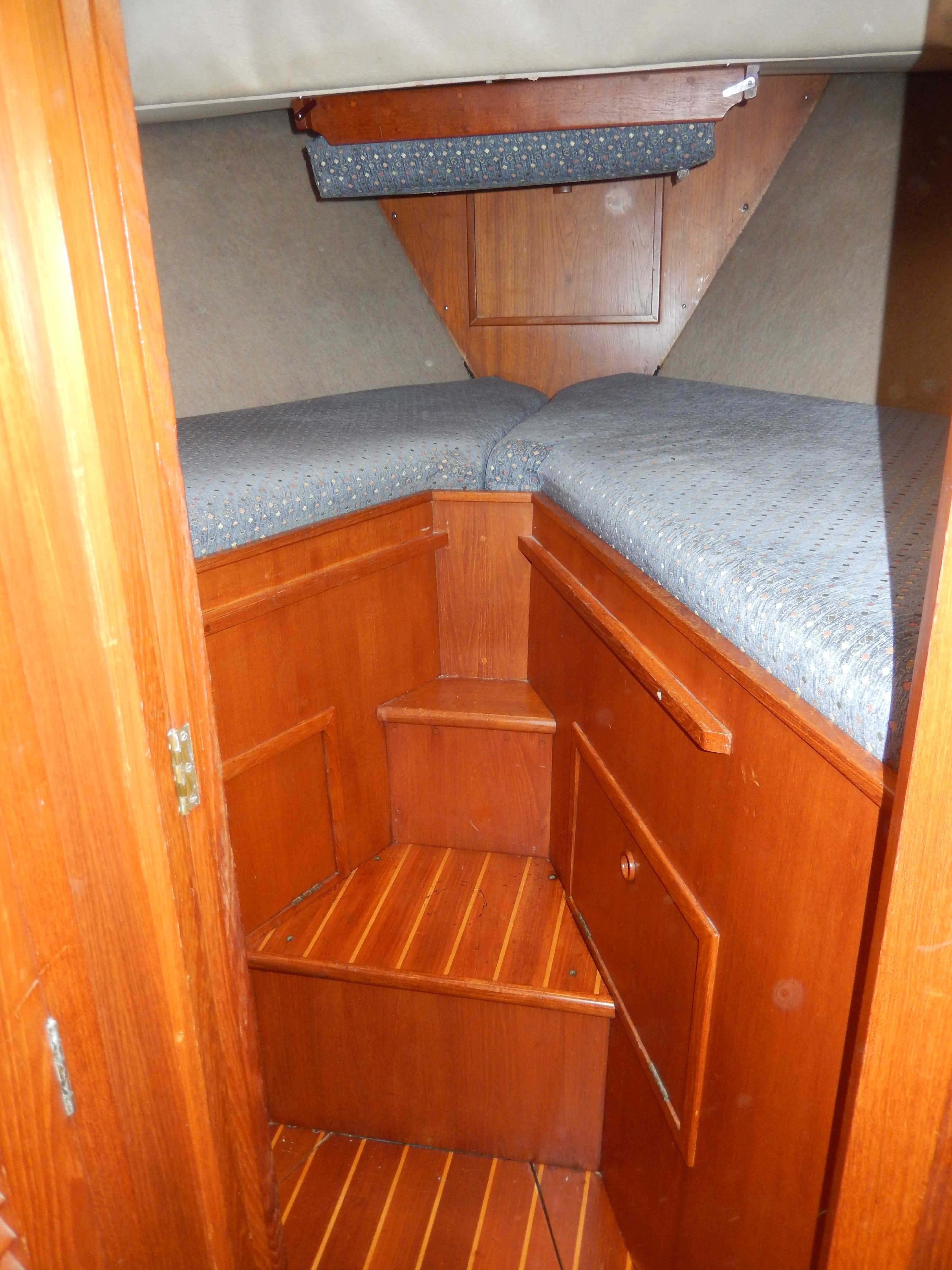 Fisher 34 - Boats for Sale - Seamagazine