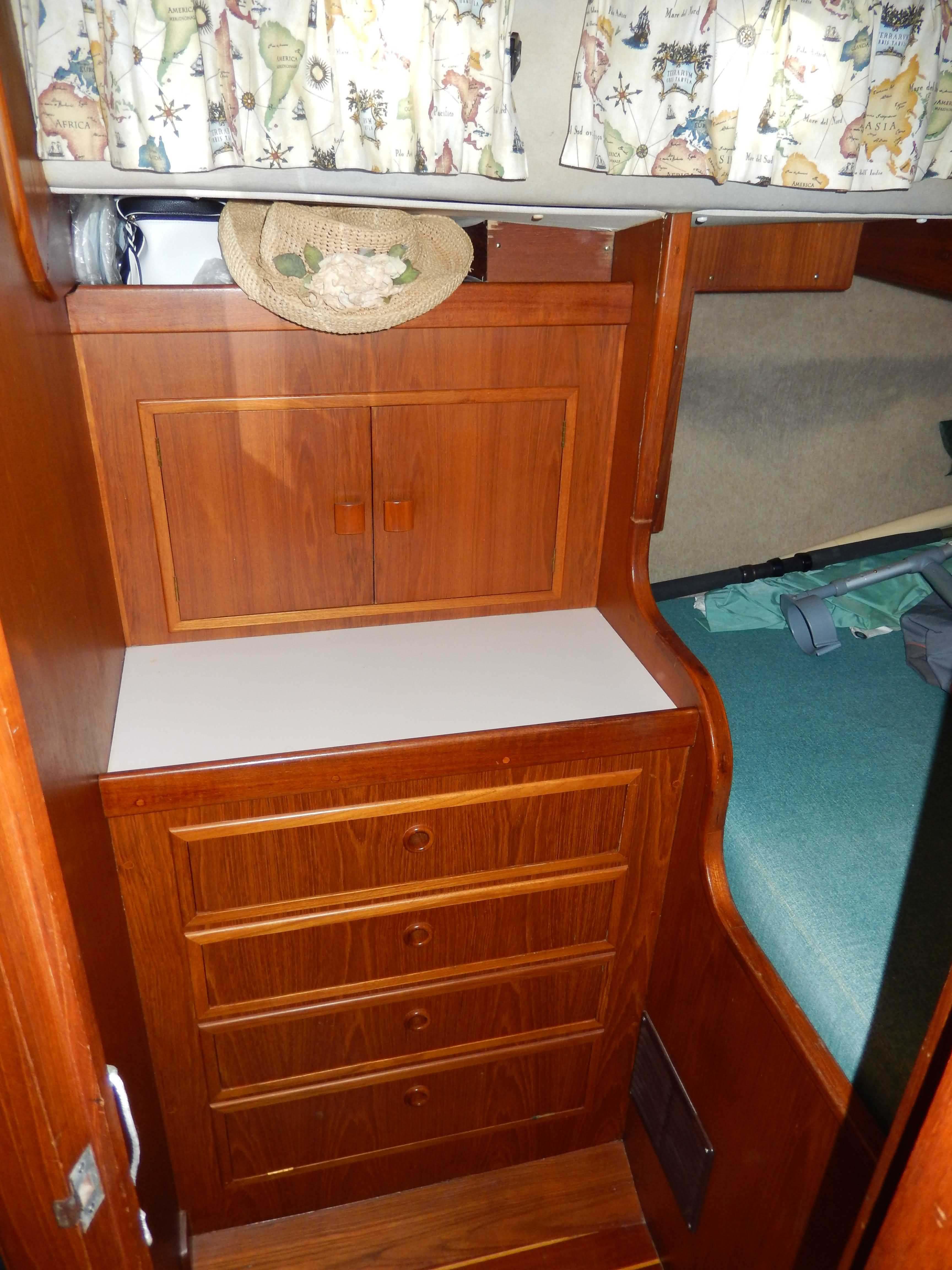 Fisher 34 - Boats for Sale - Seamagazine