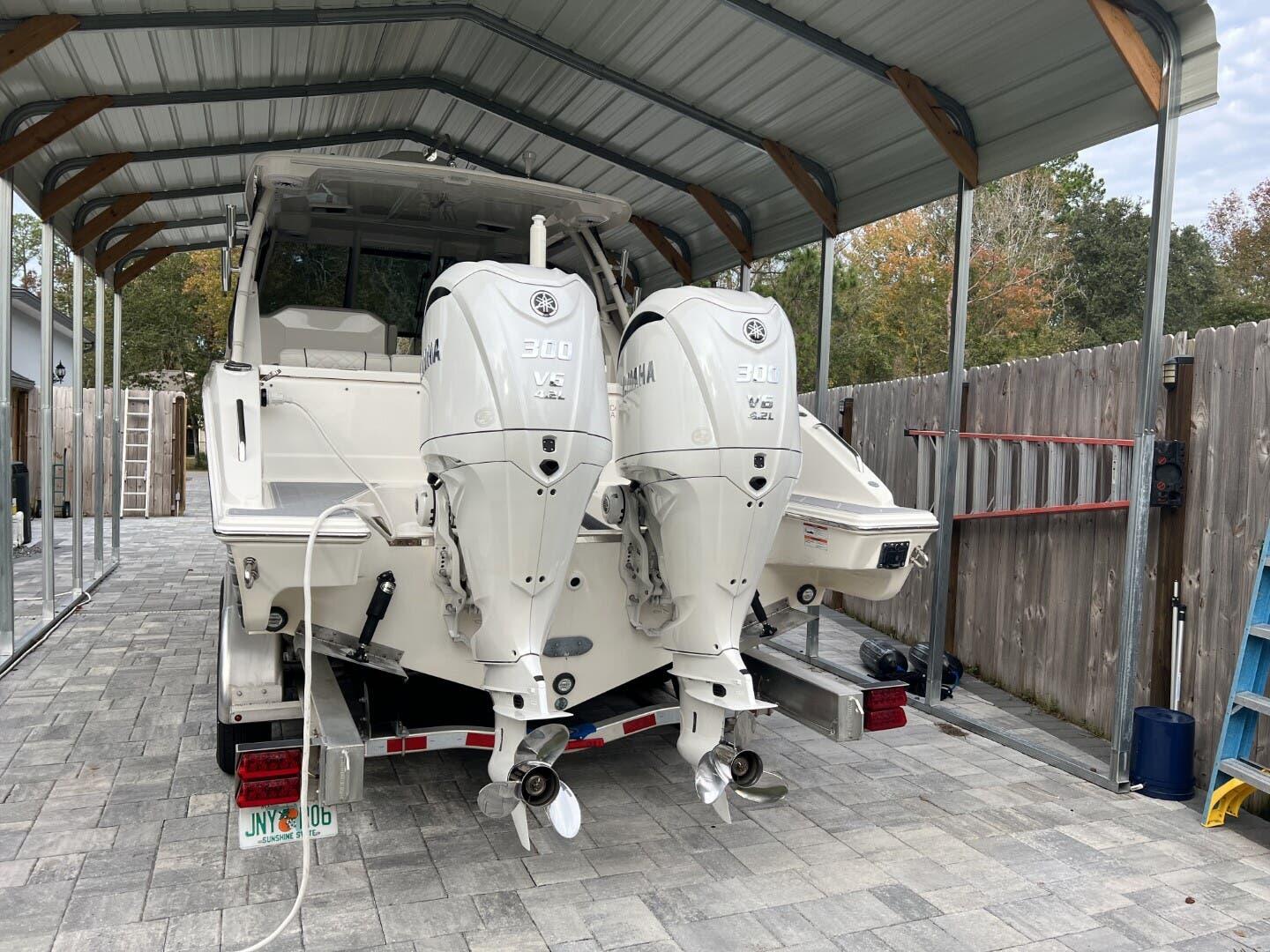 Pursuit DC 295 - Boats for Sale - Seamagazine