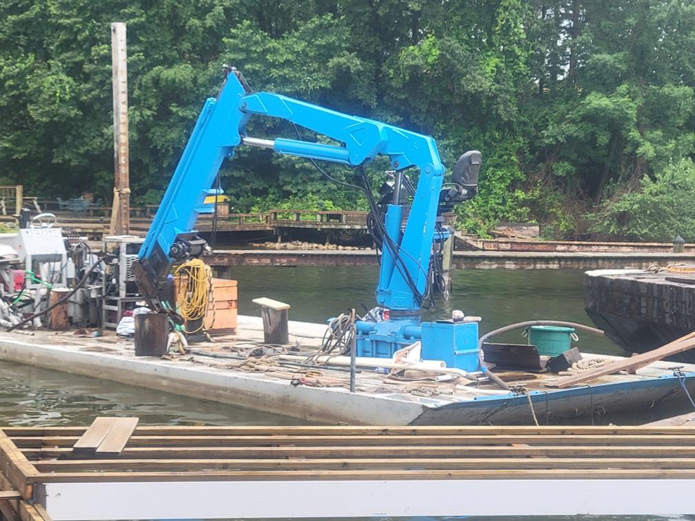 Commercial Truckable Spud Barge w Crane - Boats for Sale - Seamagazine