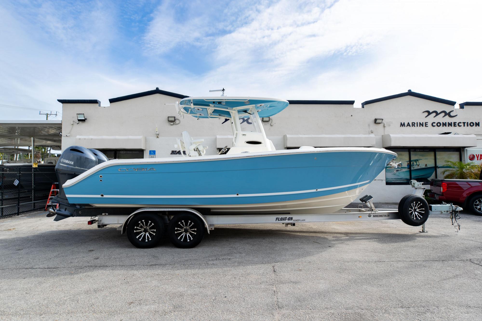 Cobia 301 Center Console - Seamagazine