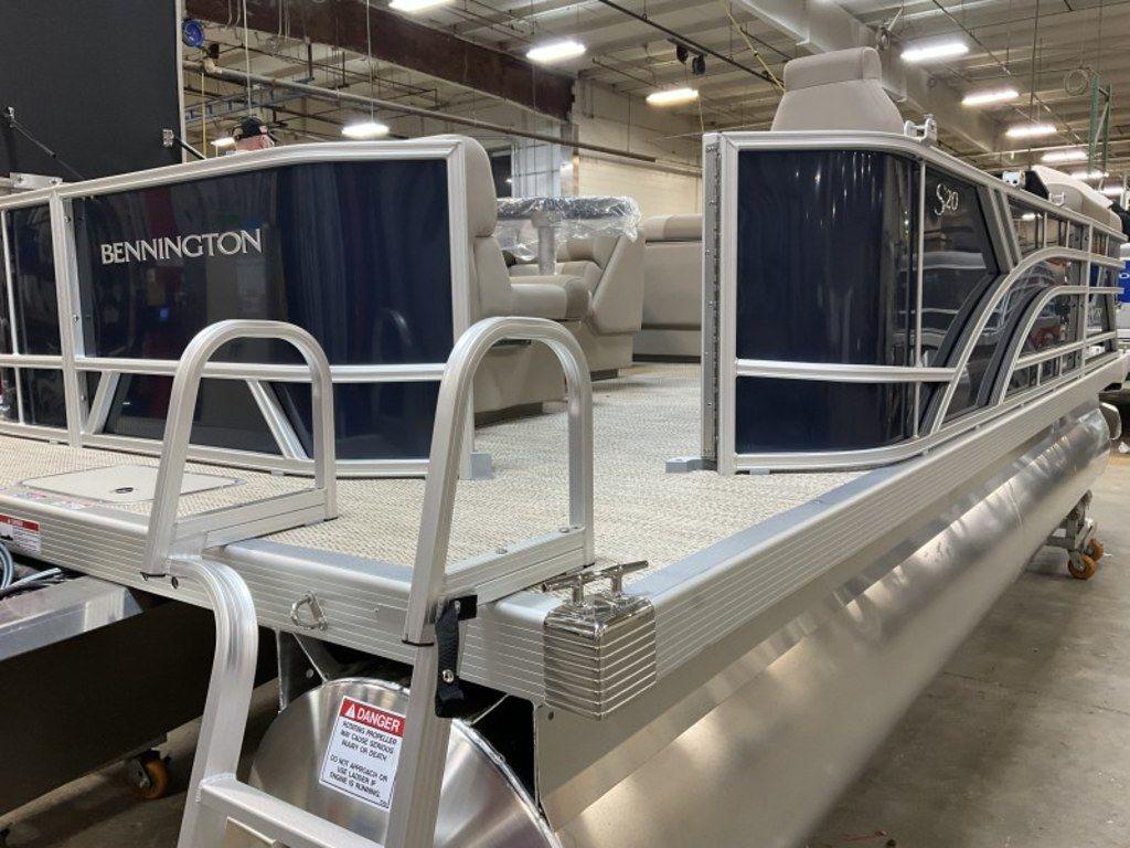 Bennington 20 SL - Boats for Sale - Seamagazine