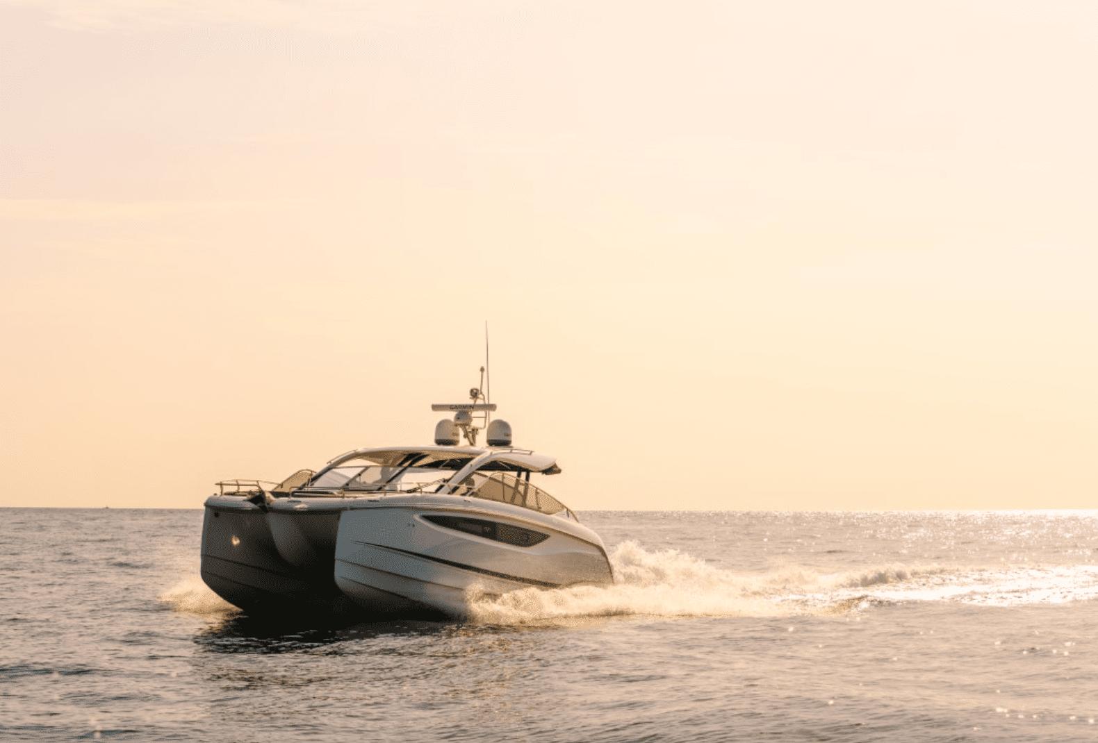 Four Winns TH36 - Boats for Sale - Seamagazine