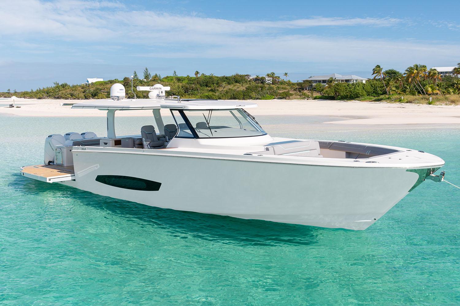 Regal 50 SAV - Boats for Sale - Seamagazine