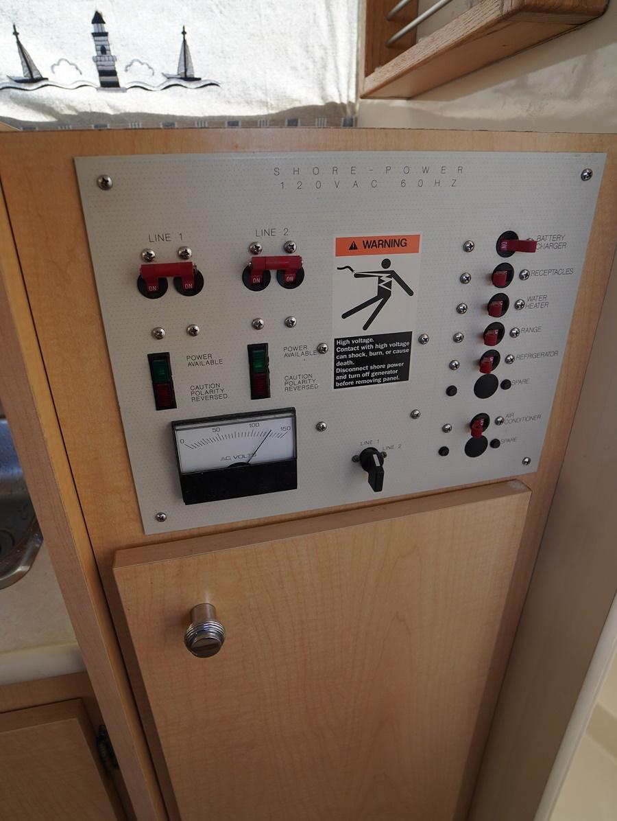 Bayliner 2859 Ciera Express - Boats for Sale - Seamagazine