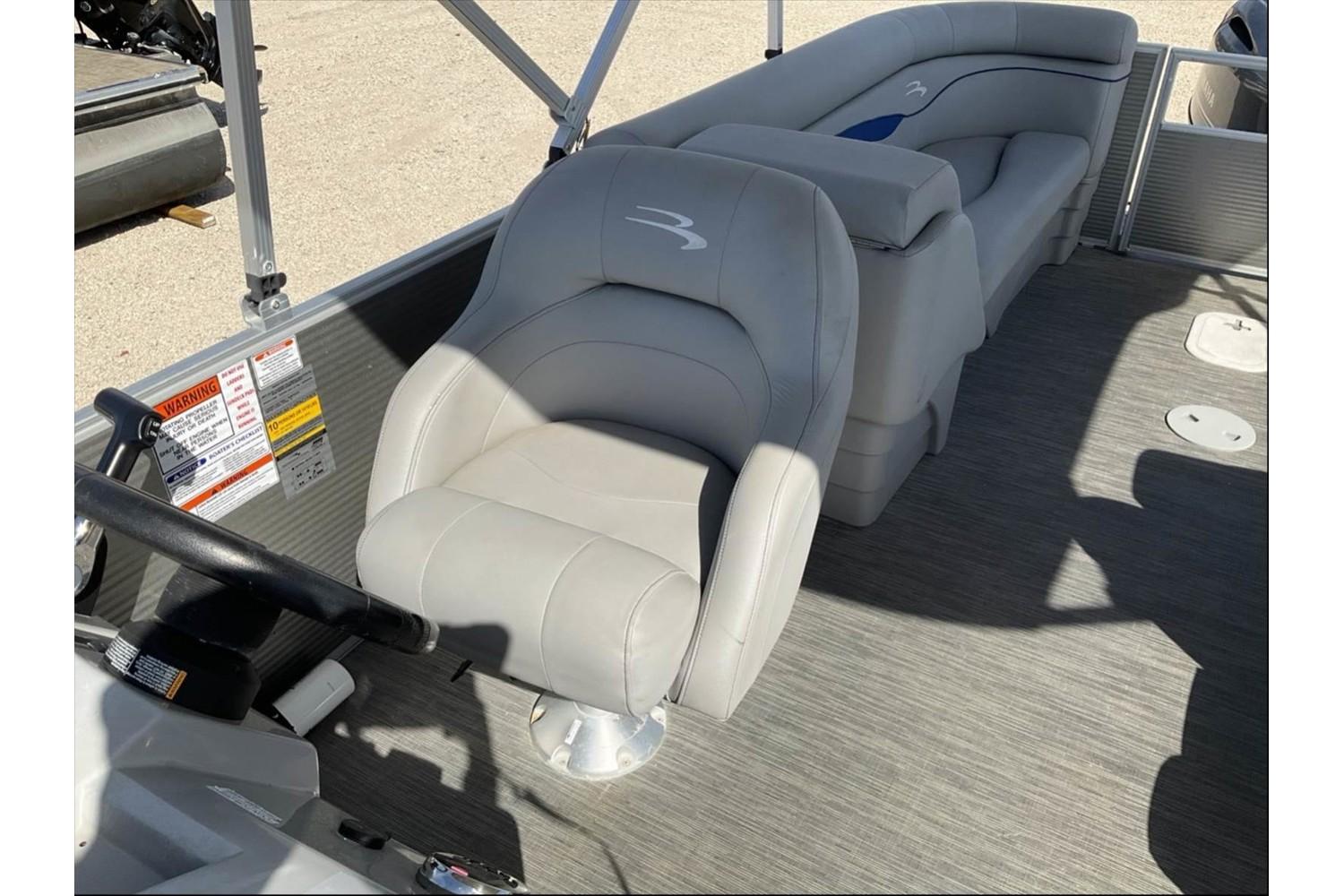 Bennington 22 SSR - Boats for Sale - Seamagazine