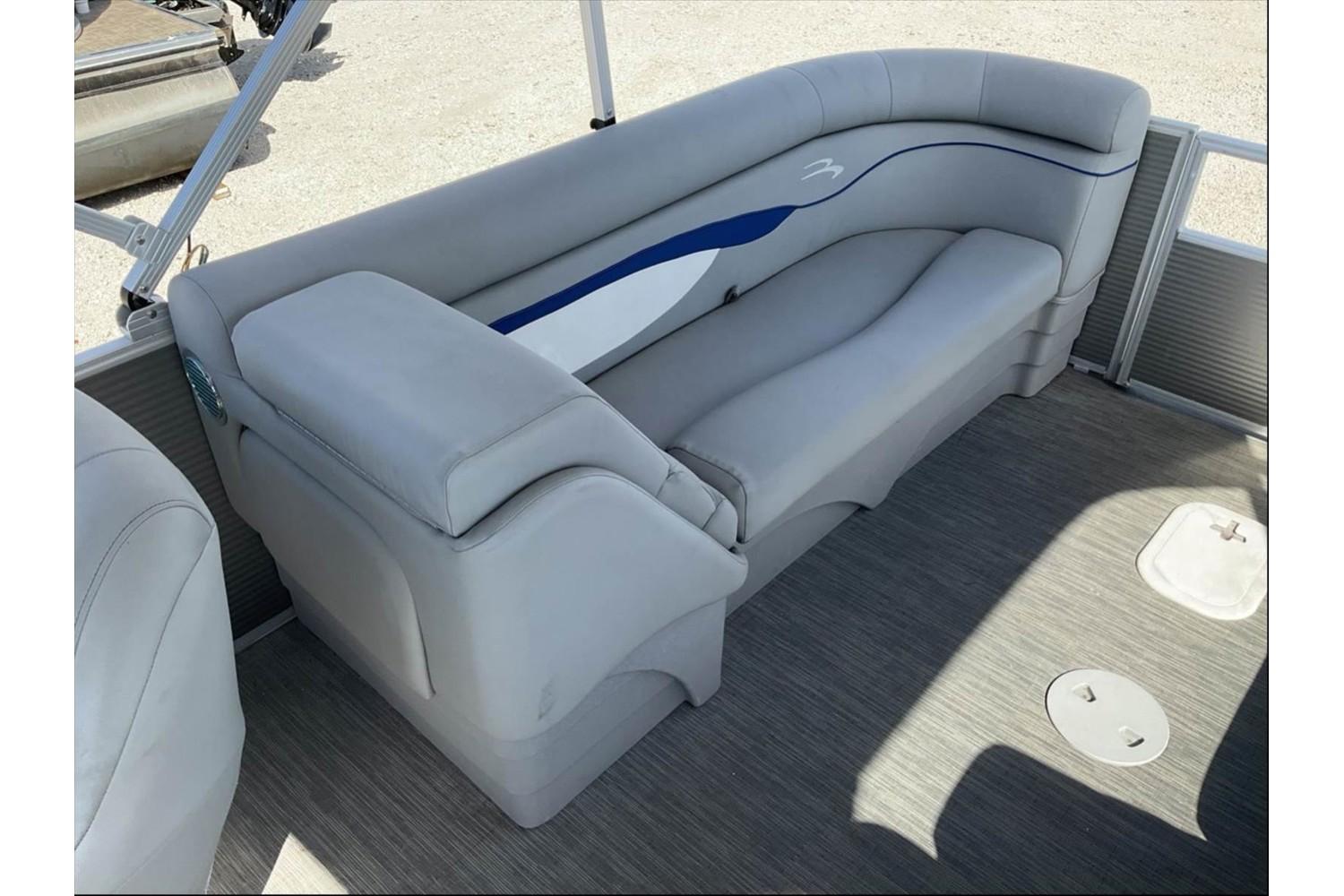 Bennington 22 SSR - Boats for Sale - Seamagazine