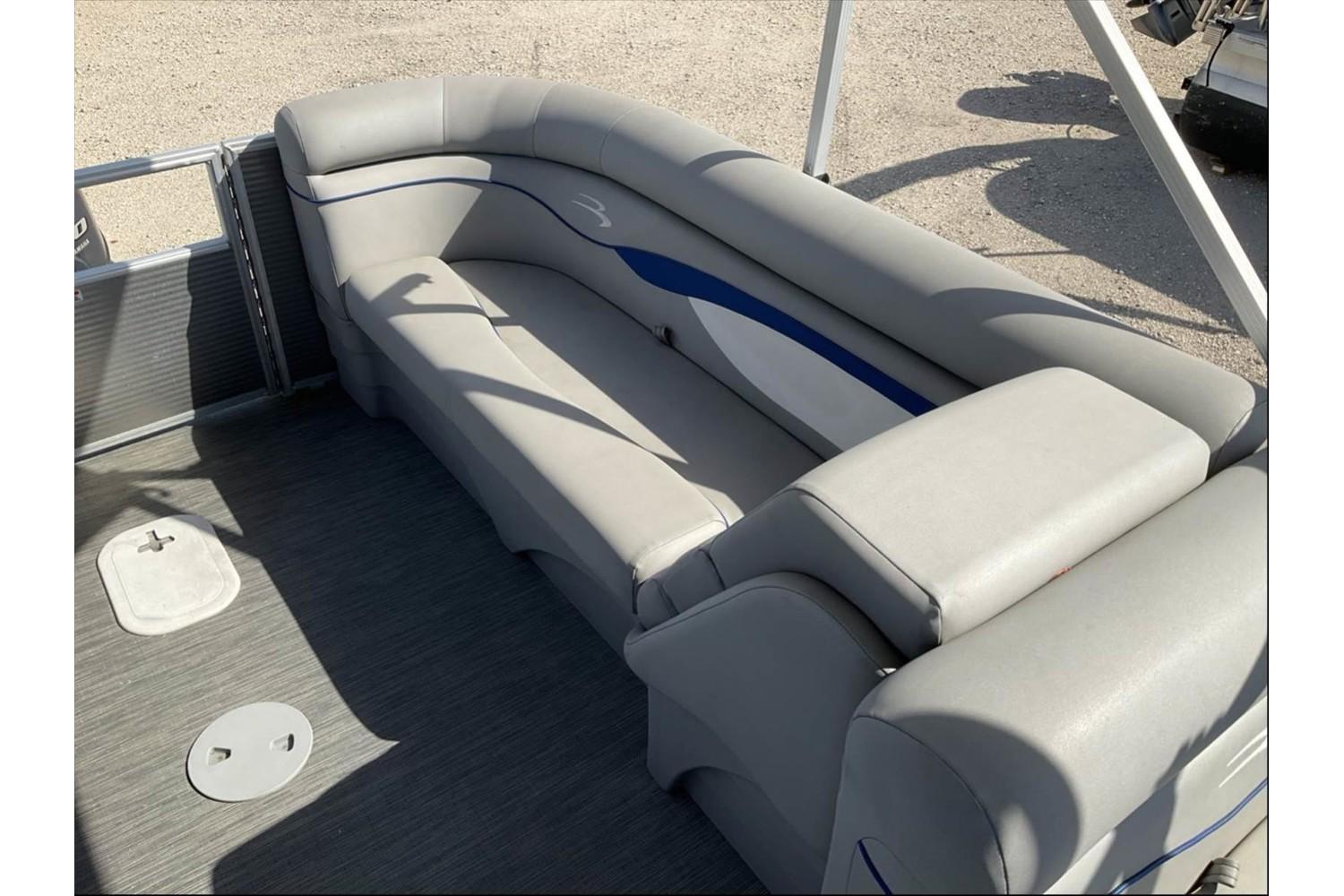 Bennington 22 SSR - Boats for Sale - Seamagazine