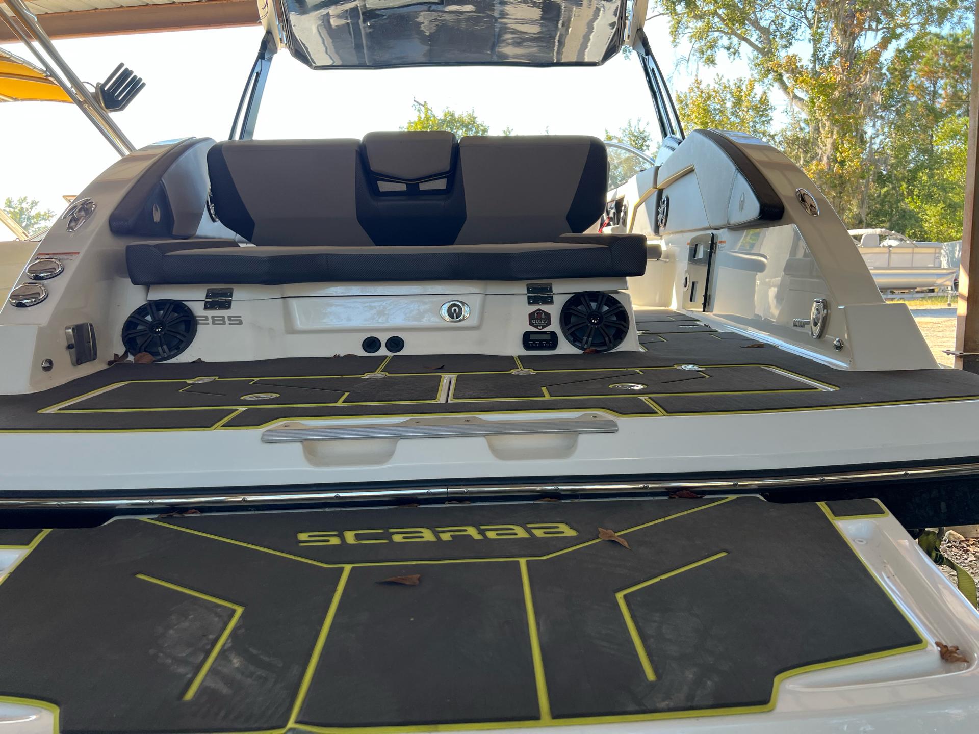 Scarab 285 - Boats for Sale - Seamagazine