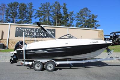 Bayliner 210 Deck Boat - Seamagazine