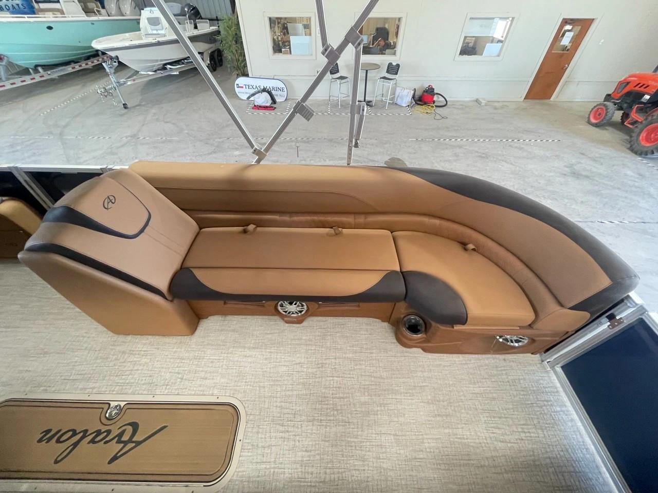 Avalon LSZ VRB - Boats for Sale - Seamagazine