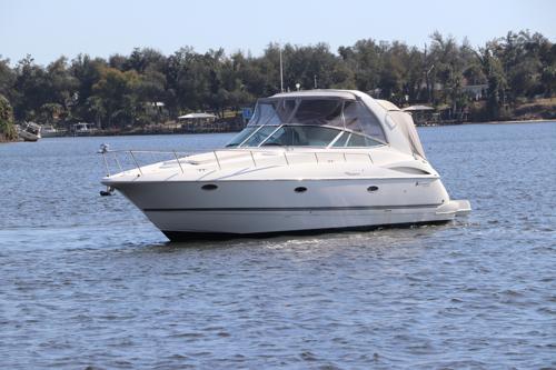 Cruisers Yachts - Seamagazine