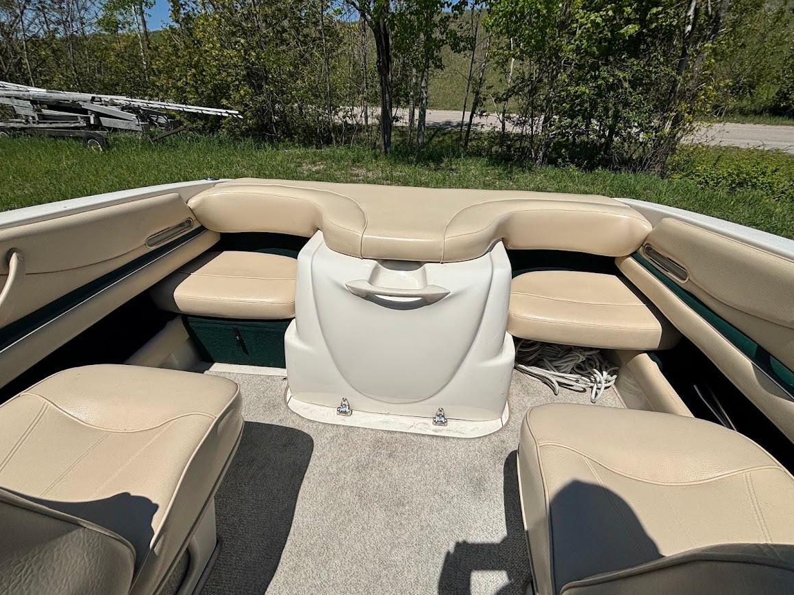 Sea Ray 210 SIGNATURE BOWRIDER - Boats for Sale - Seamagazine
