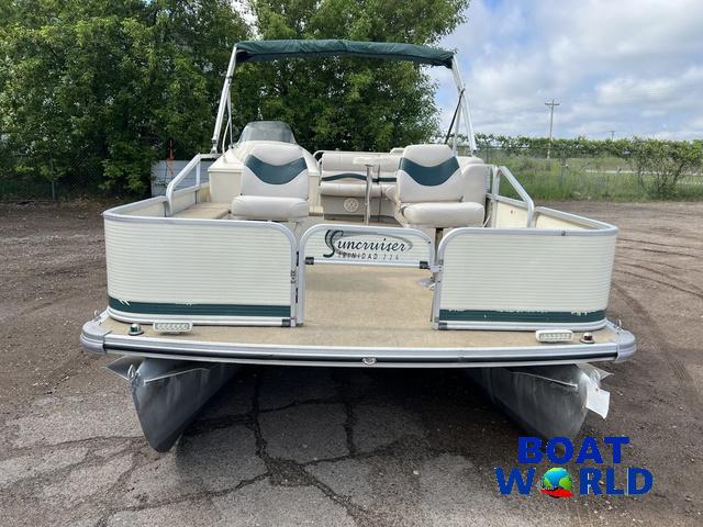 Lowe Suncruiser Trinidad 224 Fishing Pontoon - Boats for Sale - Seamagazine