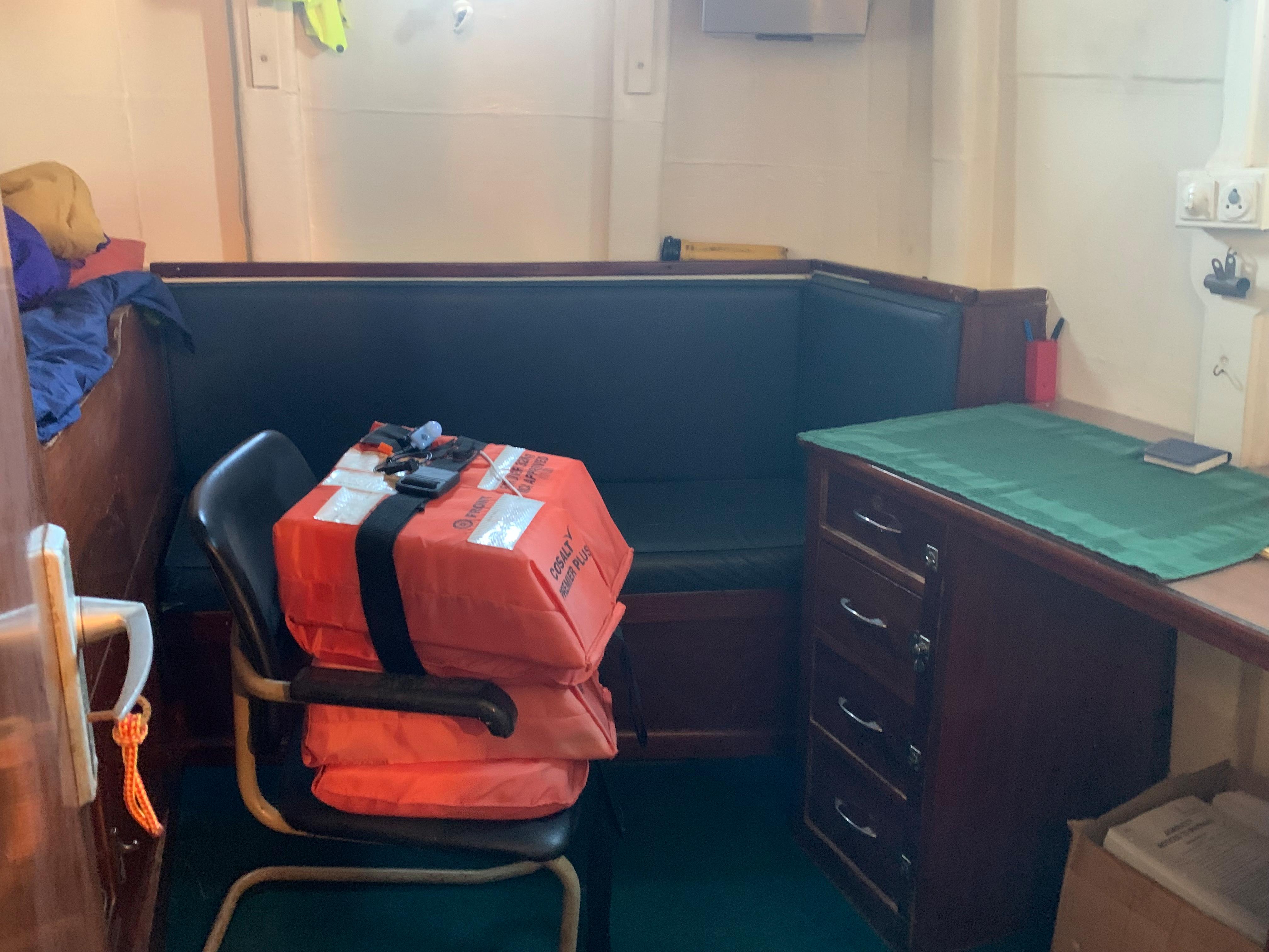 Tugboat Appledore Dog Class Tug - MT Deerhound - Boats for Sale ...