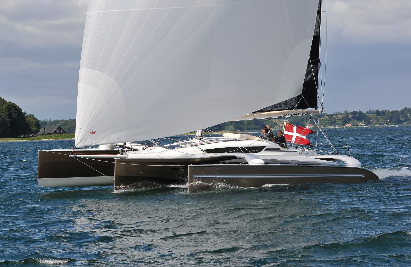 Dragonfly Boats - Seamagazine