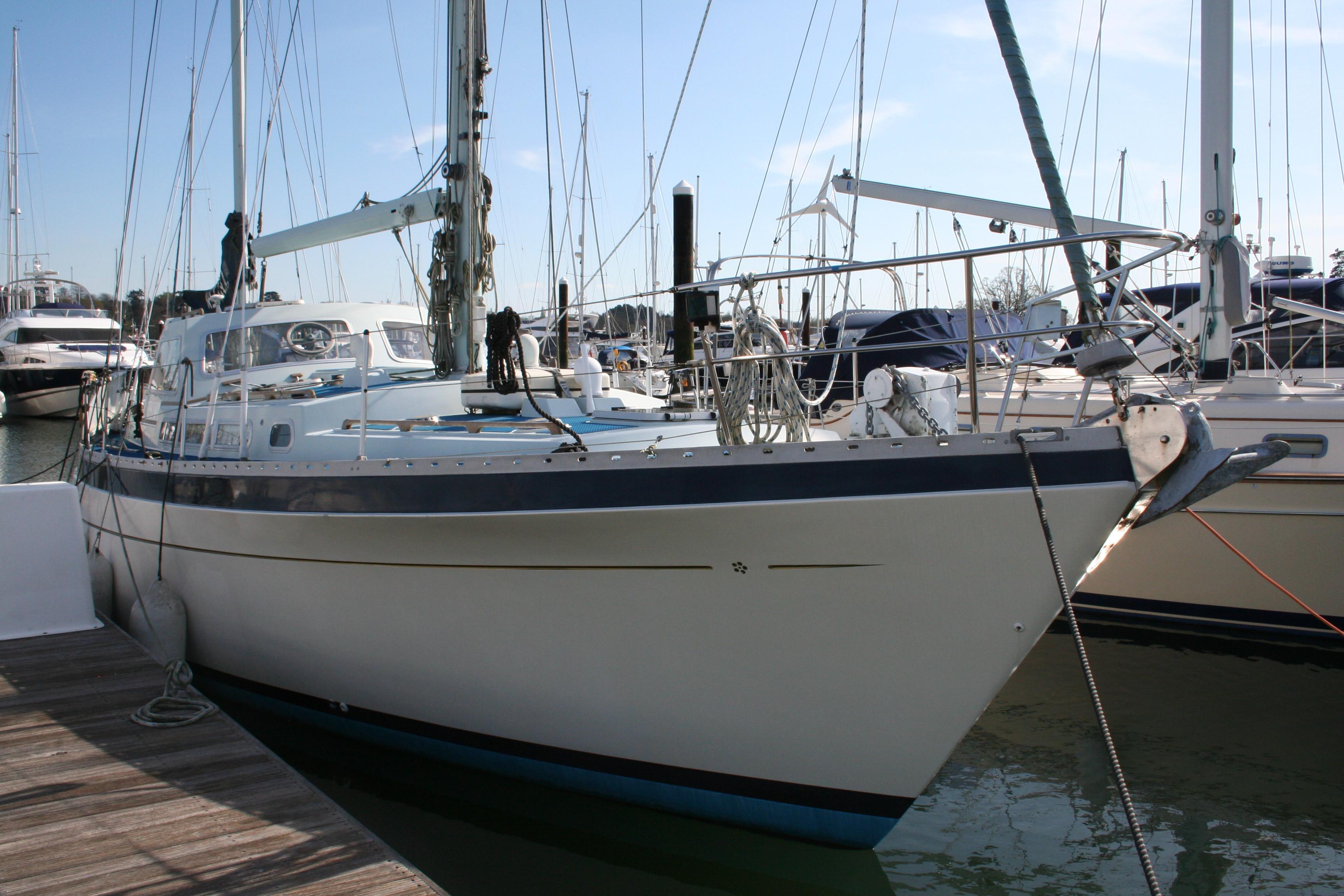 Moody 42 Ketch - Boats for Sale - Seamagazine